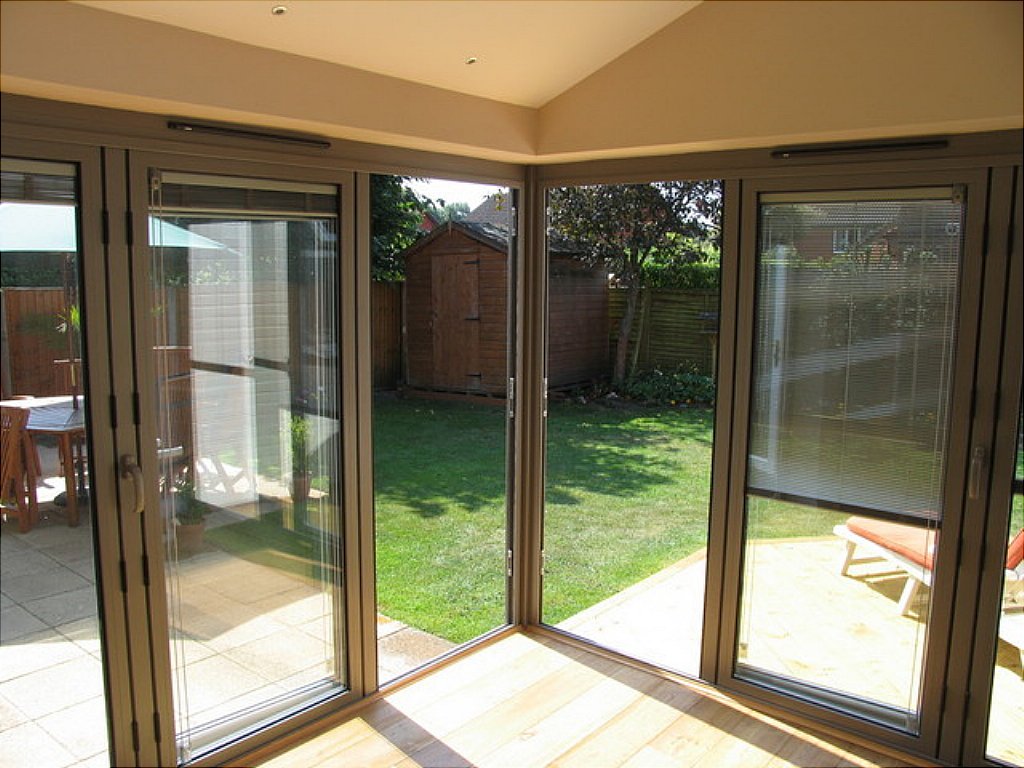 Duel Colour Corner Bi-folding Doors
